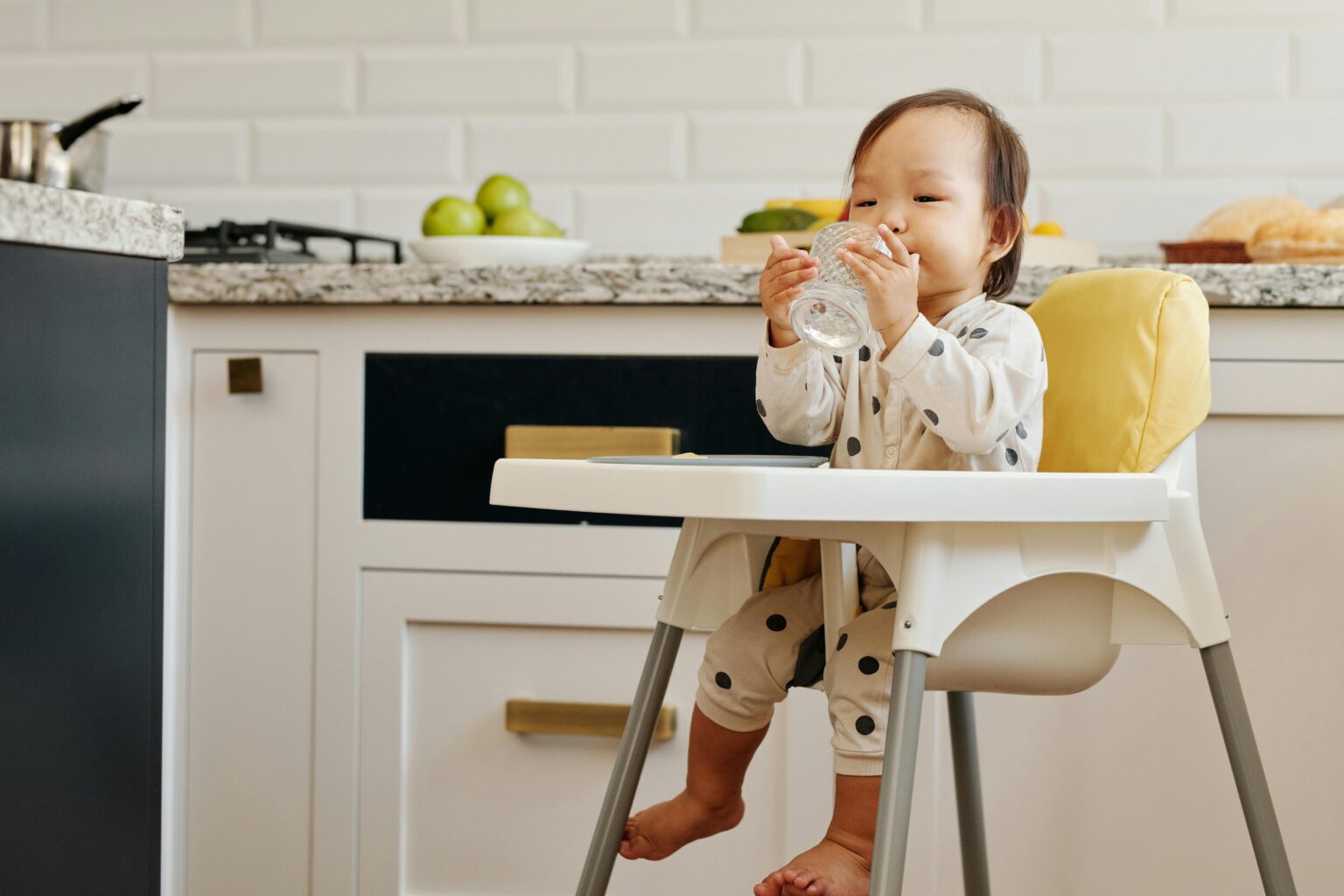 How Much Water Do Kids Need Each Day? The Essential Hydration Guide for ...